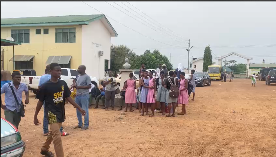 Sokode SHTS closed down indefinitely after violent clashes - Channel1 News