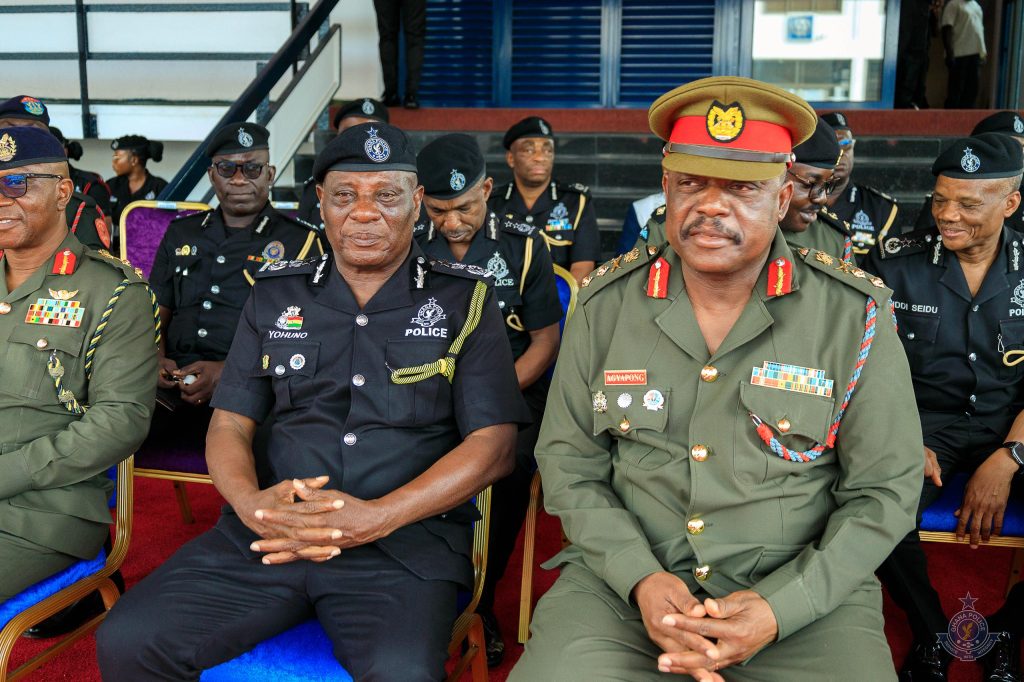 IGP receives CDS at police headquarters with a guard of honour ...
