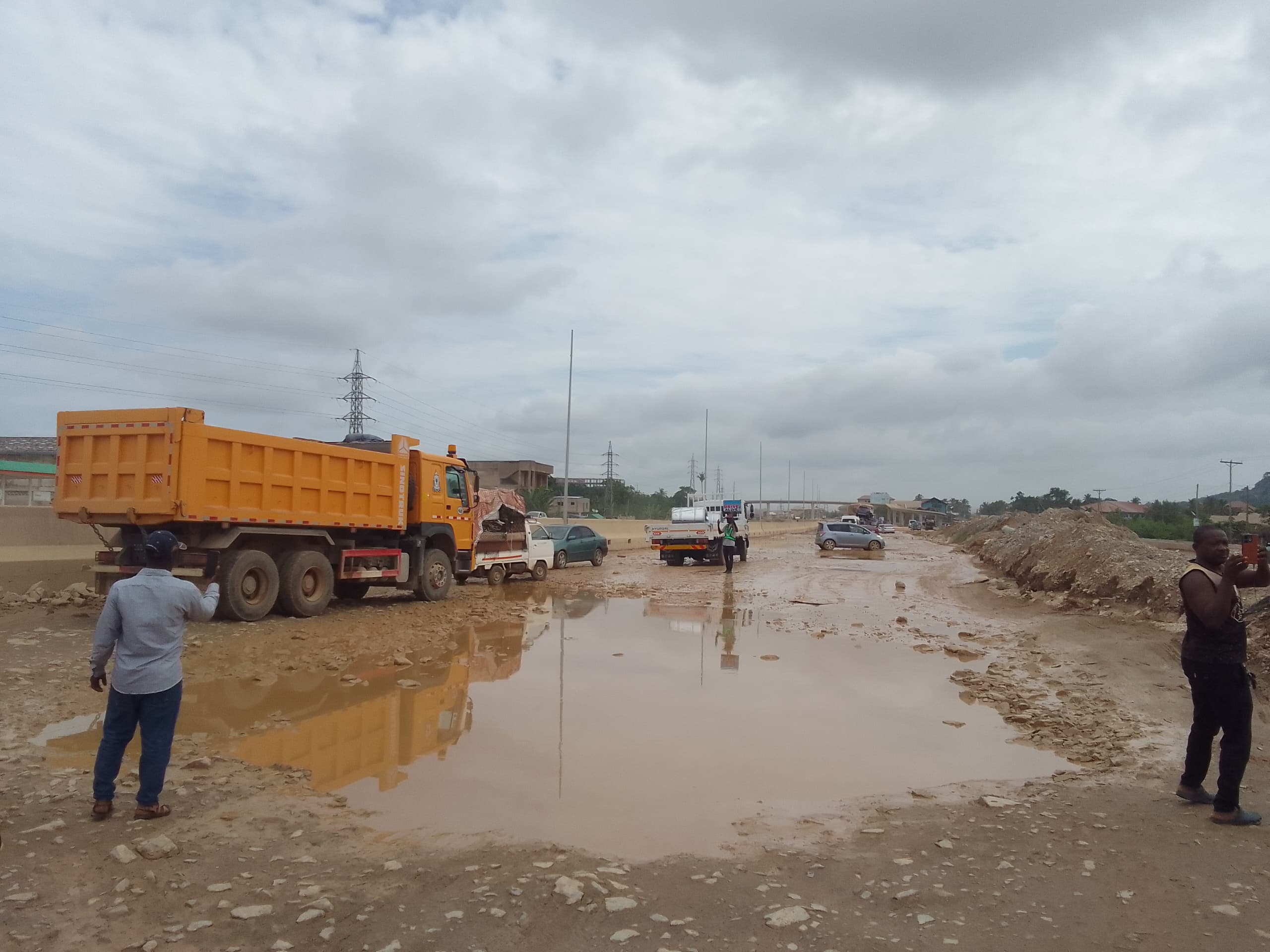 VIP Jeoun, O.A Transport threaten maintenance levy over poor roads ...